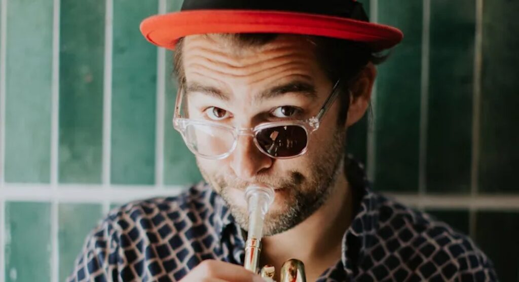 À Miami, Vincent Raffard fait éclore un nouvel album en trois volets ...