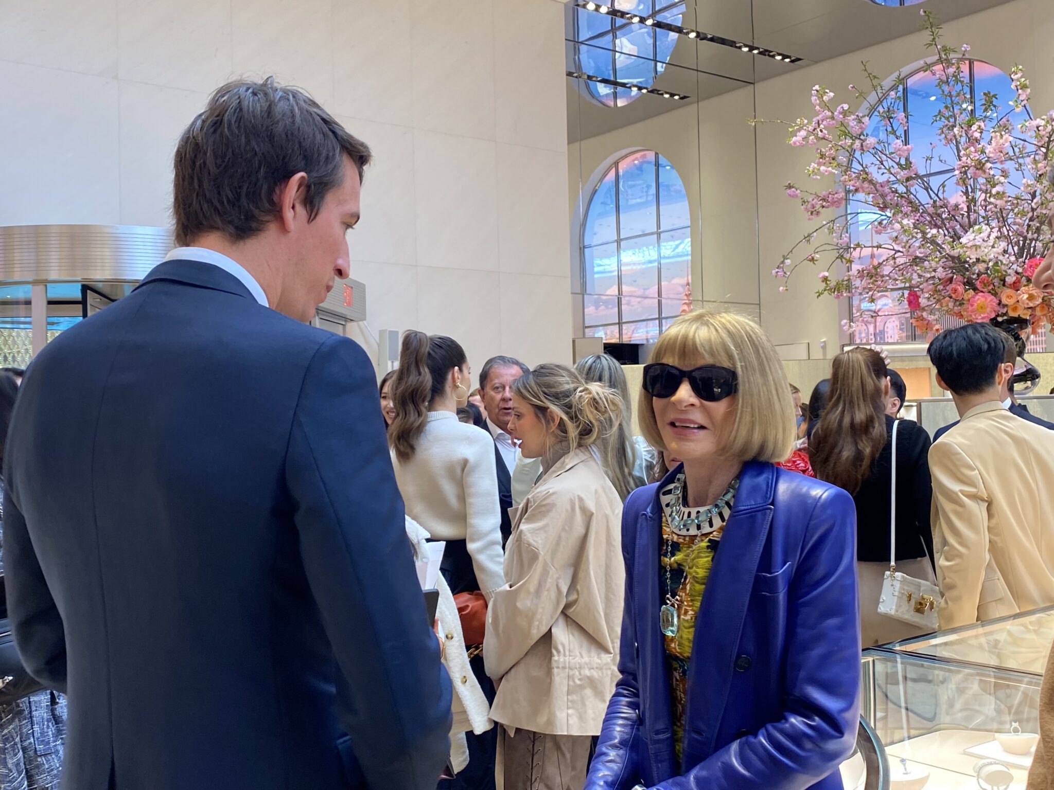 Ouverture de Tiffany, le nouveau joyau de LVMH sur la 5th Avenue ...