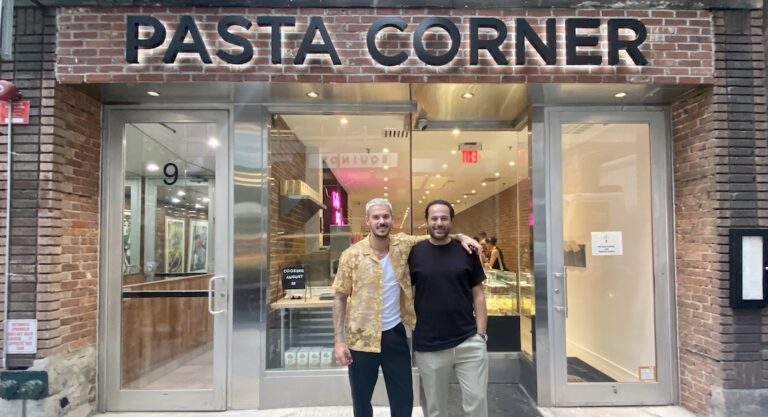 Pasta Corner à New York, le «rêve de gosse» de Matt Pokora et Vincent Benoliel - French Morning US